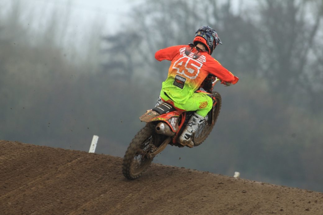 Hitachi KTM riders dominate British Motocross round at Culham