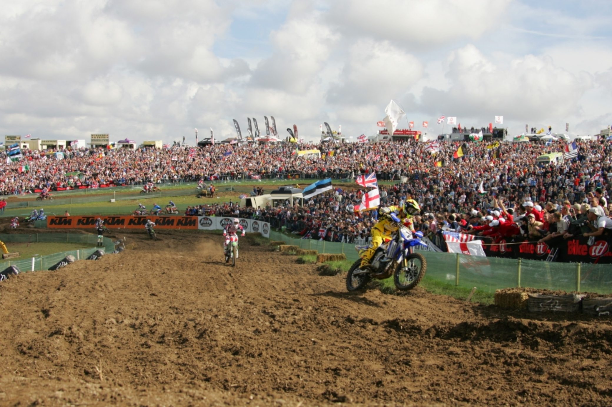 Matterley Basin lands '17 MXoN