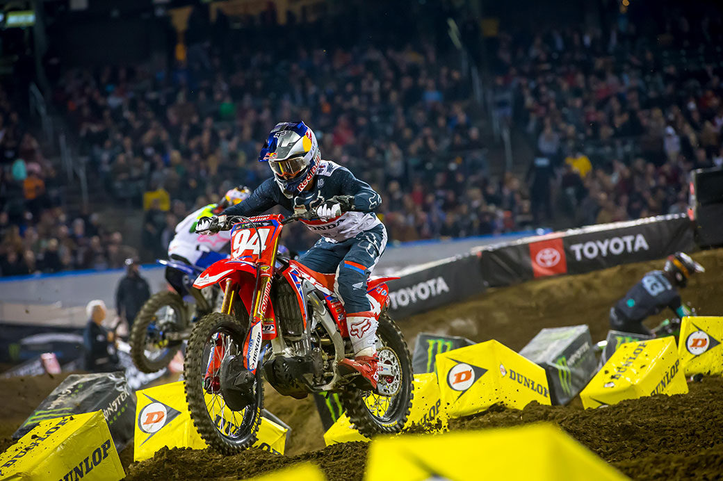 Ken Roczen secures top-five finish at Oakland Supercross