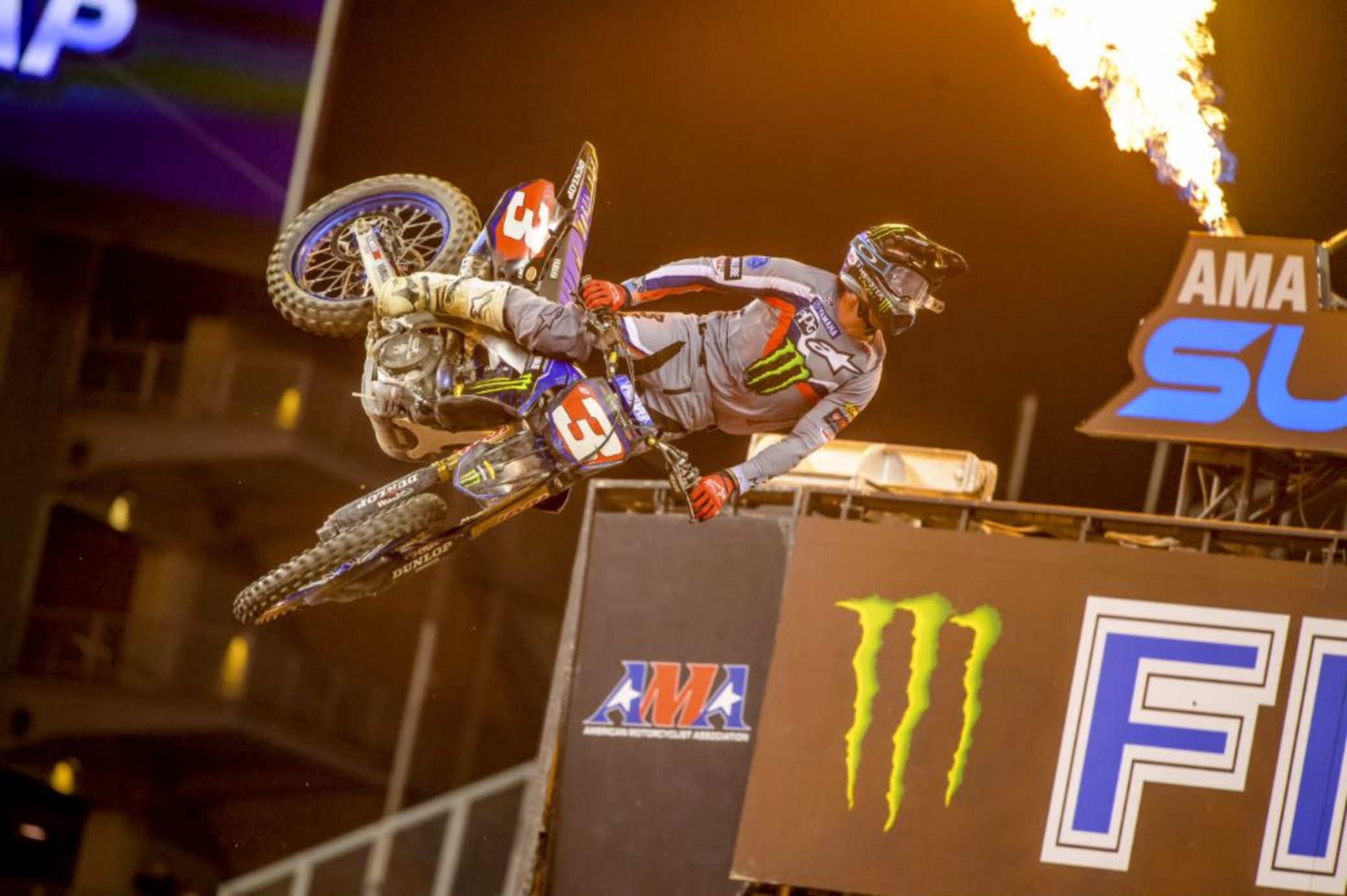 2022 Paris Supercross to star US champions Eli Tomac and Jett Lawrence